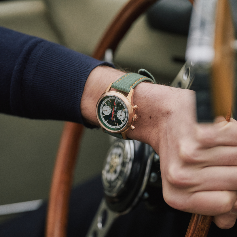 Seagull 1963 The Icon - 40mm Moonphase Lume Edition Sapphire